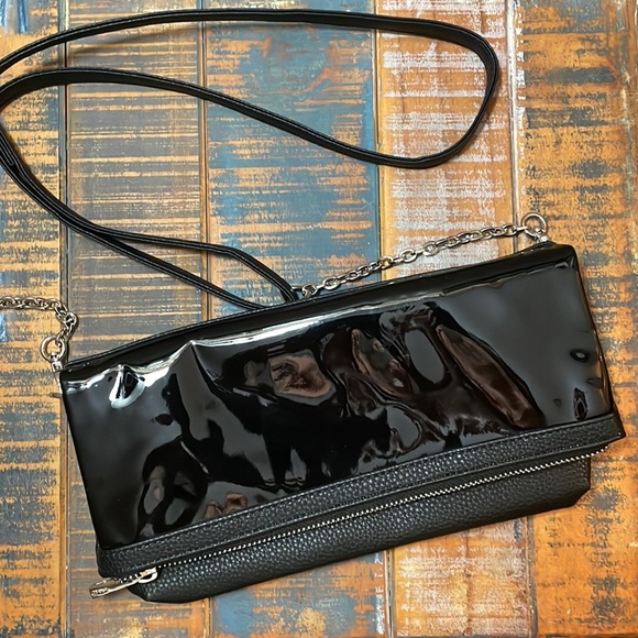 thirty-one | Bags | Jewell By Thirtyone Crossbody Black Purse | Poshmark